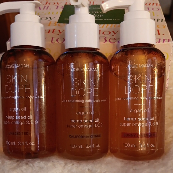 JOSIE MARAN | Bath & Body | Josie Maran Skin Body Wash Set | Poshmark
